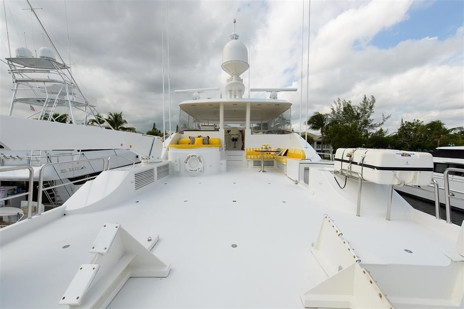 Yacht SOUTHERN STAR, Blue-Trend | CHARTERWORLD Luxury Superyacht Charters